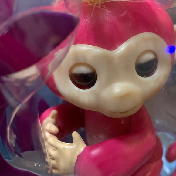 wow wee | Toys | New Wowwee Fingerlings Interactive Finger Monkey Bella ...